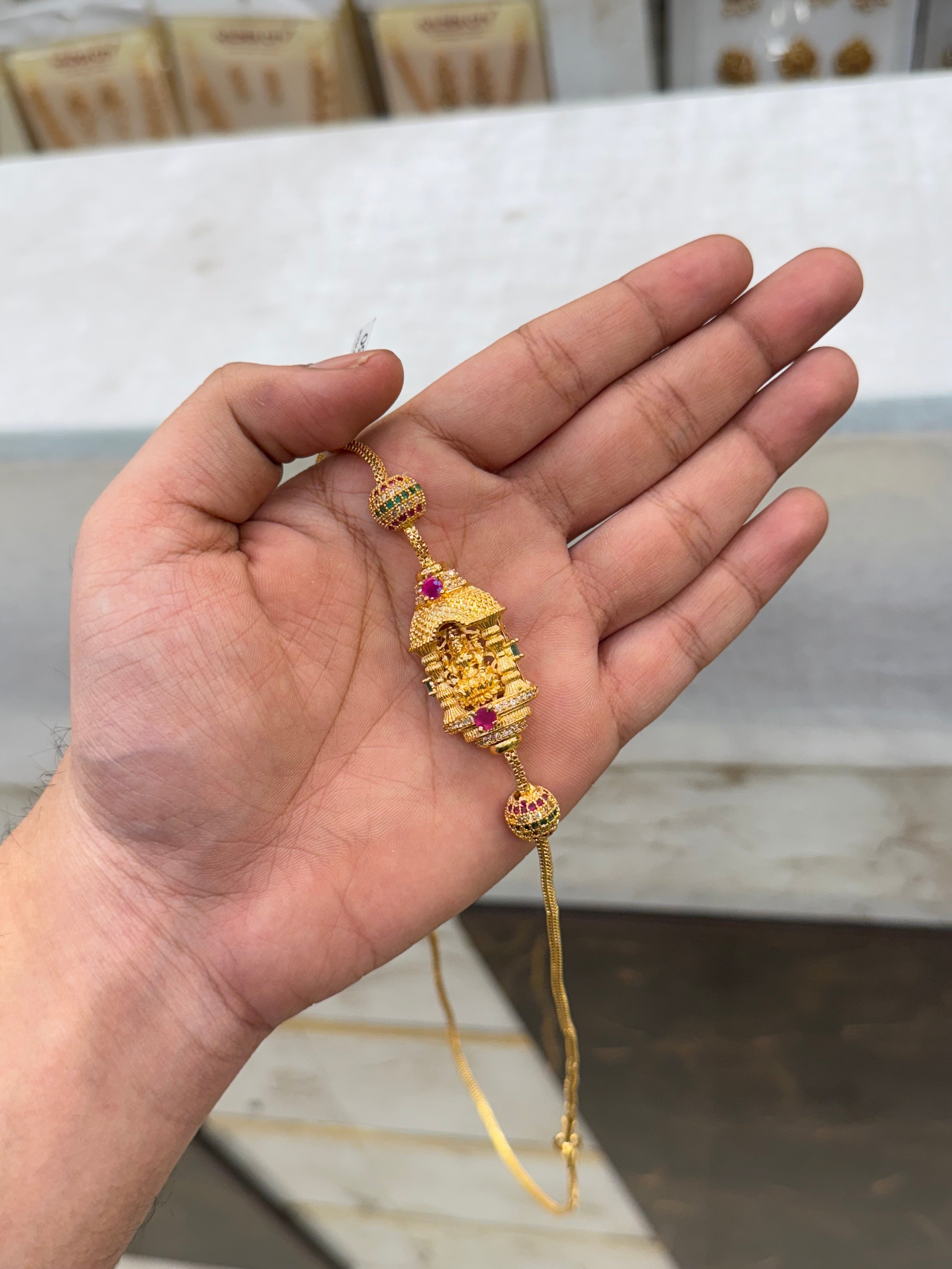 Lakshmi mop chain – Saleem Fancy Store